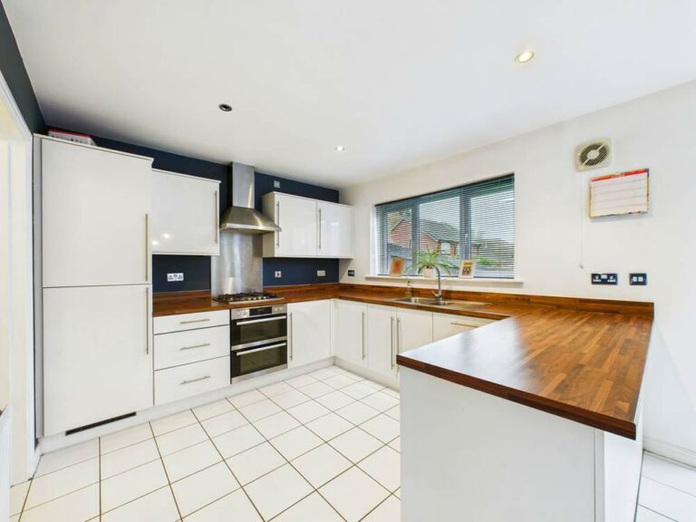 Carleton Road, Pontefract : Logic Real Estate